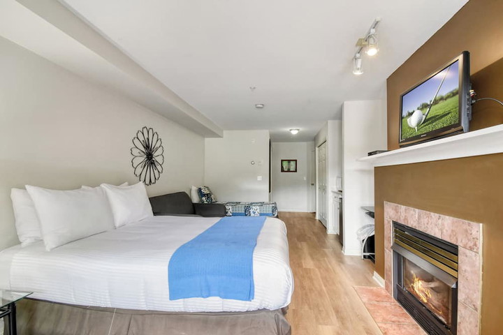 Comfort Studio - 210b - Kelowna