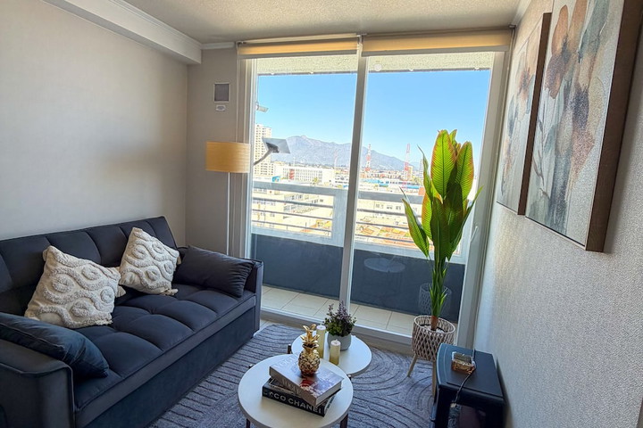 Centrally Located, New Apartment With A Beautiful View -