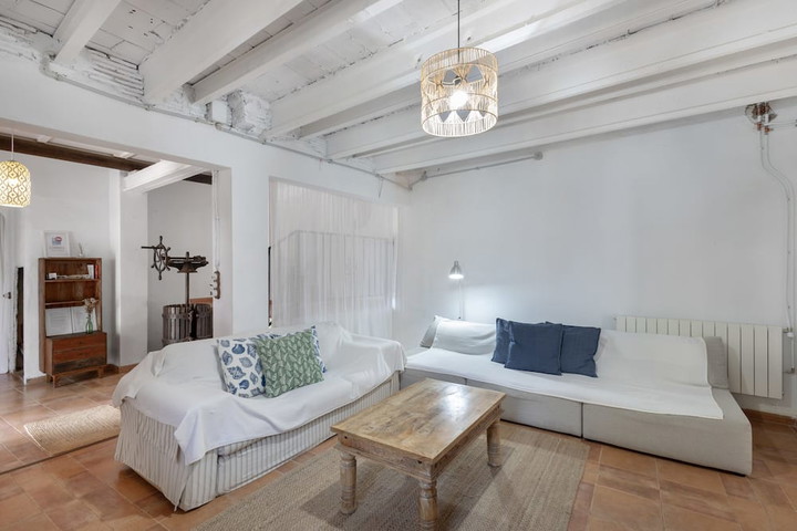 Chalet 'Casa Om' Con Vistas A La Montaña, Piscina Privada Y Wi-fi - Mataró