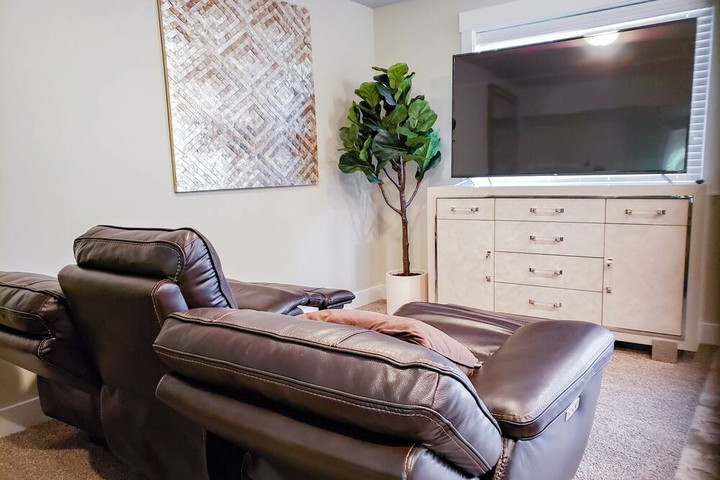 30% Off Promo! East Ogden Dream, Newly Built, Bbq, Patio, Views, Dedicated Spa! - Ogden, UT