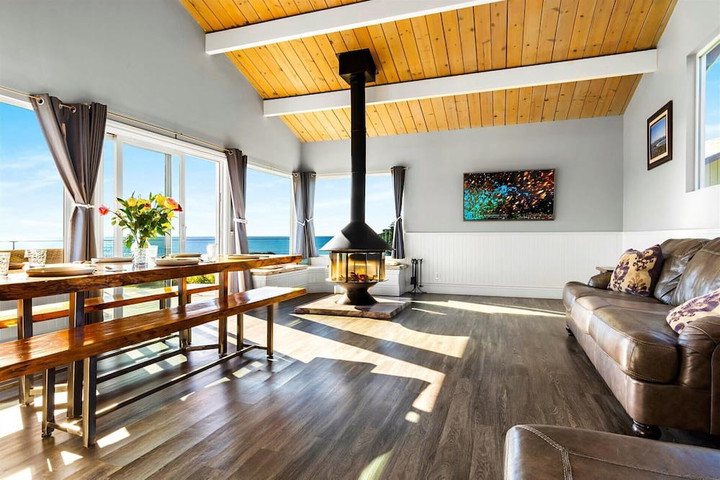 Bodega Bay~walk To Beach~ocean Views~pool Table~dog Friendly~beach House! - Bodega Bay, CA