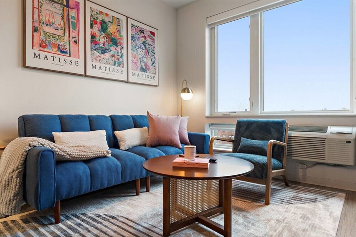Modern 1br Near Downtown | Walkable City Stay - Brooklyn Park, MN