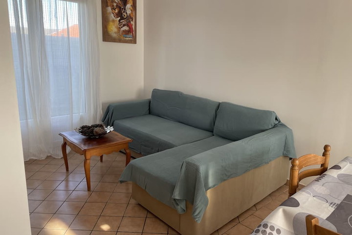 Pretty Fenced House Classified 3 Stars (Sleeps 6) From  350 Per Week - Landes