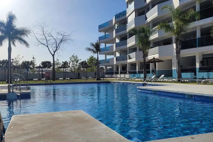 Bright 2br Apartment In Virrey With Private Jacuzzi & Ac - Bogotá
