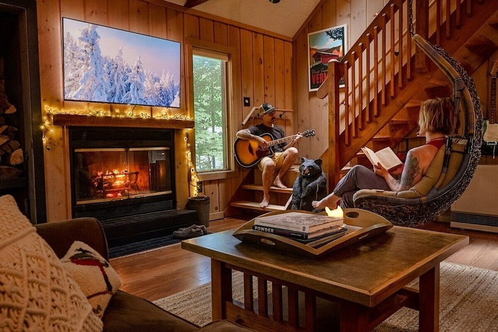 Mt Snow Chalet: Peaceful Escape W/hot Tub - Vermont