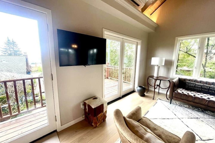 Luxe Guest Home *Walk To Downtown Sebastopol - Sebastopol, CA