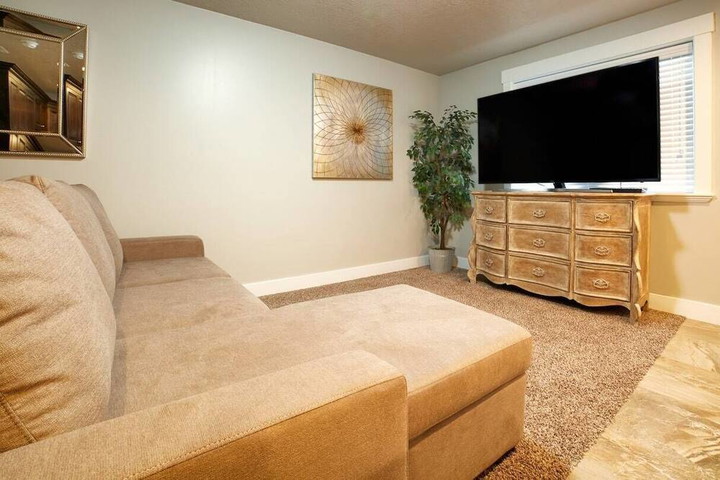 30% Off Special! Skiers Dream, Newly Built, Bbq, Patio, Views, Dedicated Hot Tub - Ogden, UT
