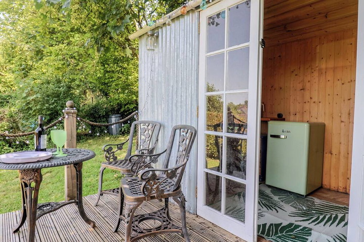 Tane, Pet Friendly, Country Holiday Cottage In Winterborne Stickland - Blandford Forum