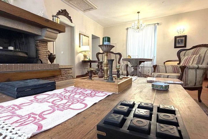 City / Village Apartment In Cortona With 3 Bedrooms Sleeps 6 - Cortona