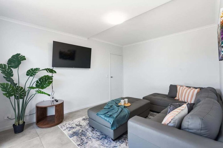 Diamond View - Relaxed With Ocean Views, Pet Friendly, Across From Sandy Beach - Coffs Harbour