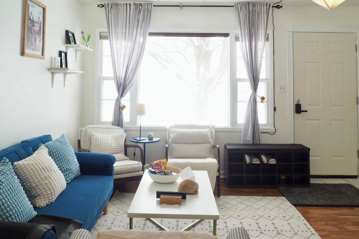 Cozy 3br Family Ranch With Full Kitchen  4-min Drive To Uiuc & Memorial Stadium - Champaign, IL