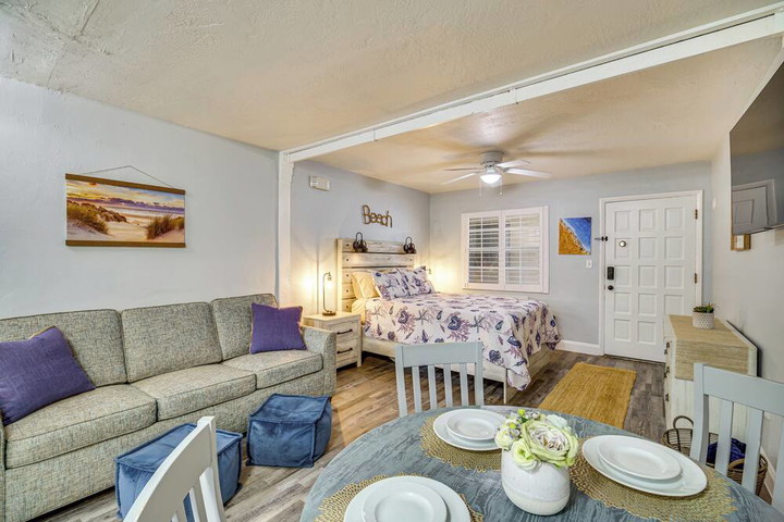 Half-mi To Ocean: Cape Canaveral Beach Hideaway! - Cape Canaveral, FL