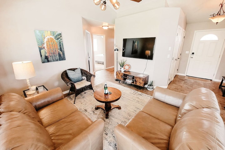 Coppertop Cottage, Cozy Pet-friendly, Near Zion & Bryce - Kanab, UT