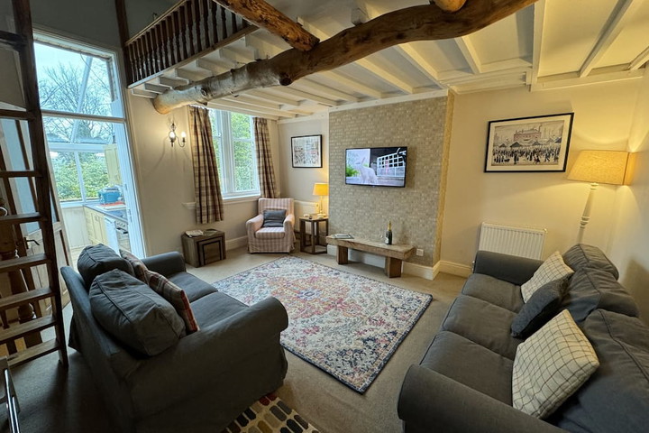 Bakewell Apartment - Sleeps 8 Guests  In 2 Bedrooms - Buxton