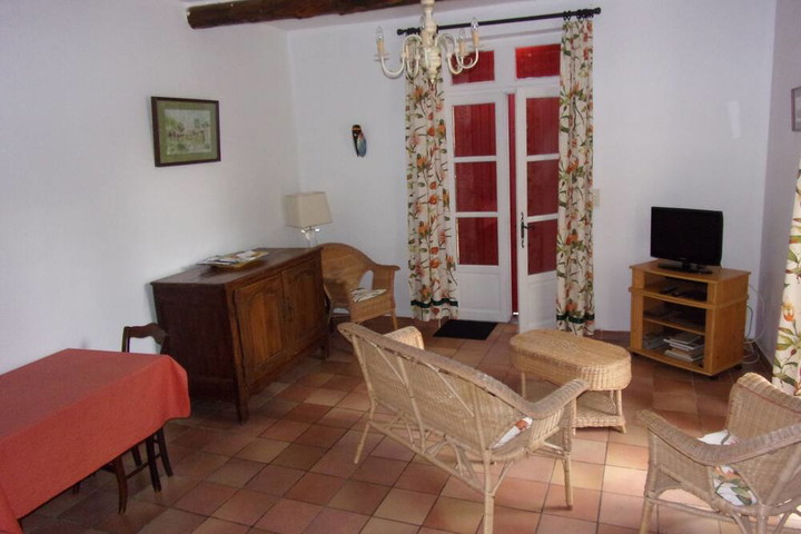 Apartment In A Provencal Farmhouse In The Orange Countryside - Orange, France