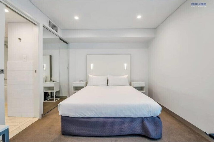 Swainson At Horizons - Adelaide