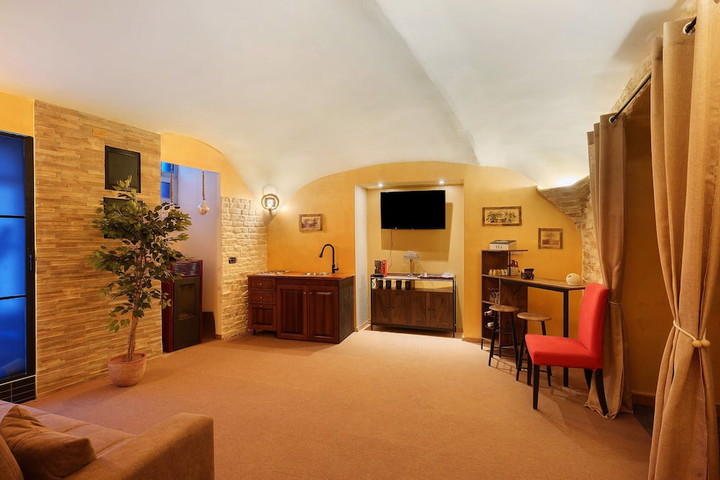 Room 'Maruzzella' With Shared Terrace, Wi-fi And Air Conditioning - Vico Equense