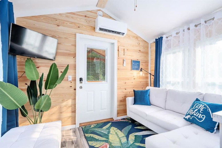Tiny House Cabin W/private Firepit + Boat Parking Mins To Boat Ramps - Alabama