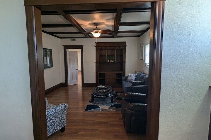 Koreana Downtown Apartment 4 - Decorah, IA