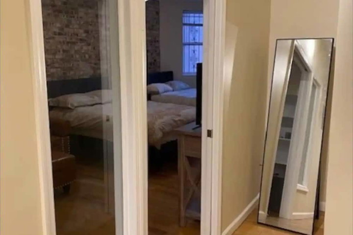 Crown Heights Studio Near Subway + Private Backyard - Brooklyn, NY