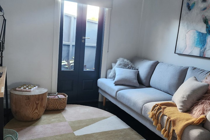 Jayda- **A Split Level Home With A Magical Ambience ** - Daylesford