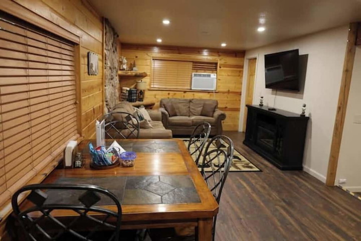 Rockwall Cabin - Pinetop-Lakeside, AZ