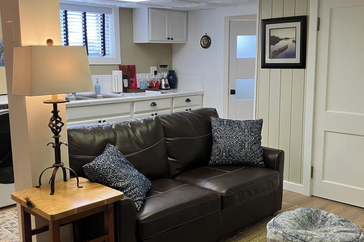 Make Victoria View Your Home Base While Exploring Pnw! Garage To Store Your Toys - State of Washington