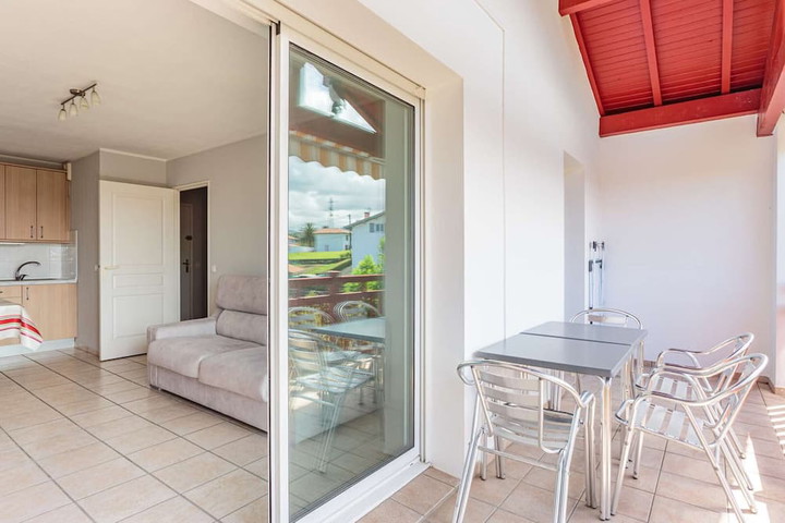 Appartement Avec Balcon Et Parking à Hendaye - Irun