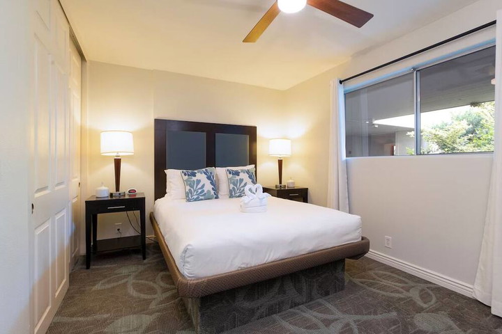 San Clemente Stay | 1 Deluxe Unit | Near Avenida Del Presidente - Orange County, CA