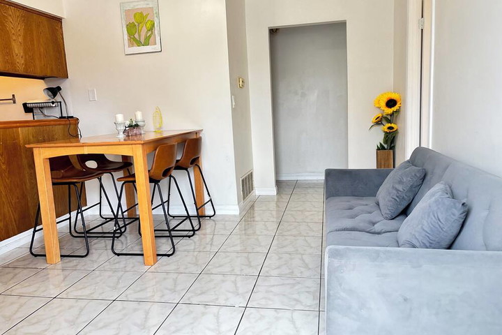 Bright 3br Apartment In Rowland Heights - Private Entry - Central Ac - Brea, CA
