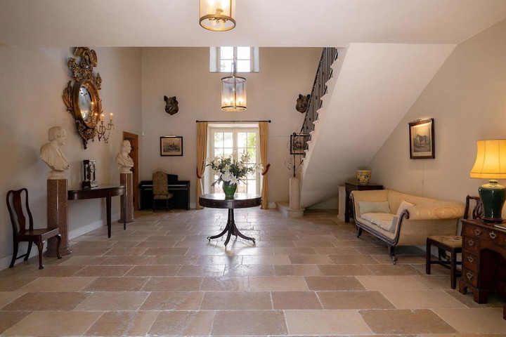 Luxury Villa On 650 Acre Estate With Pool - Aude