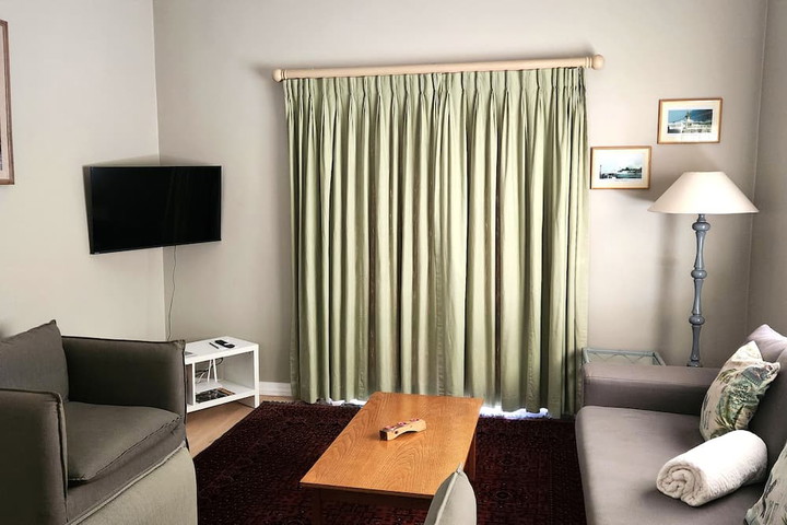 Private Cottage On Clovelly Mountain Side, 750m To Golf Course, 1 Km To Beaches. - Cape Town