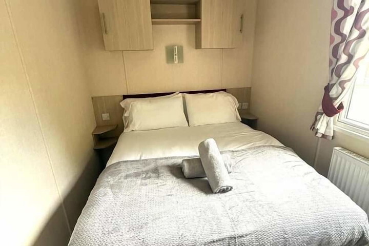 Dog-friendly 3-bed 2-bath Caravan, Southview Pool - Skegness