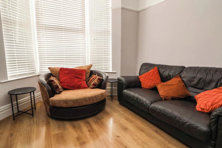Seaside Home, Family Friendly, With A Garden In New Brighton - Wirral