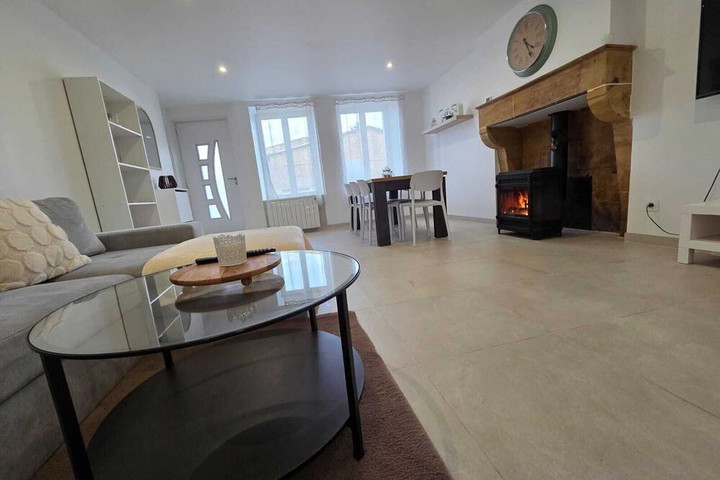 Maison En Pierre Pour Une Escapade Relaxante,spacieuse, Idéale Pour Famille. - Charleville-Mézières