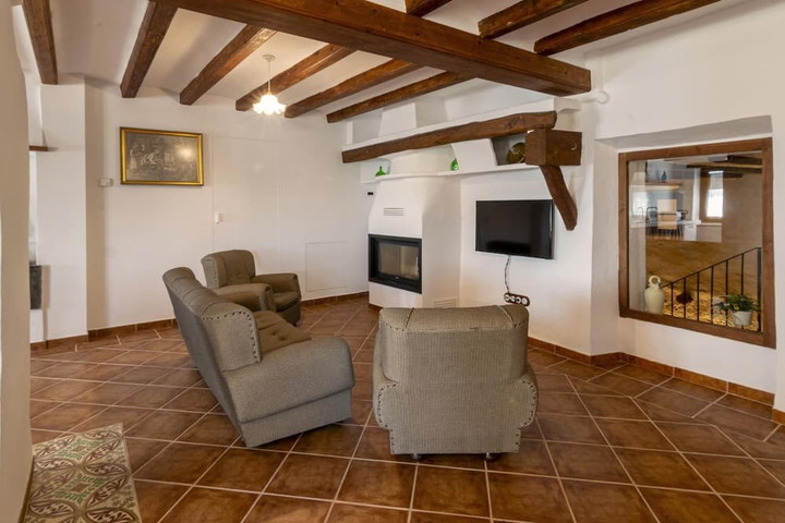 Agréable Maison De Village, Jardin. Piscine Privée - Catalogne