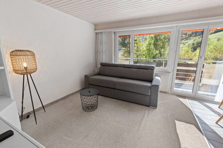 Bright Studio With Mountain Views - Leukerbad