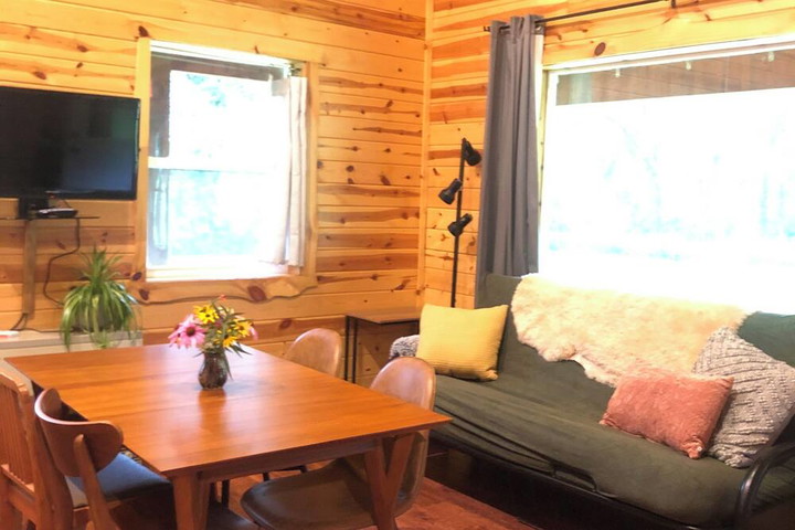 Arcadian Cabin/watersong Cabin, Bishop Branch Class 1 Trout Stream, Dnr Land - Viroqua, WI