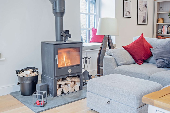 Dog Friendly Cottage With A Hot Tub - Vine Cottage - Chipping Norton