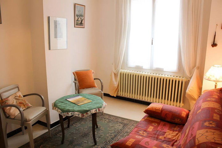 Holiday Home 'Marion' With Shared Pool, Private Terrace & Wi-fi - Valensole