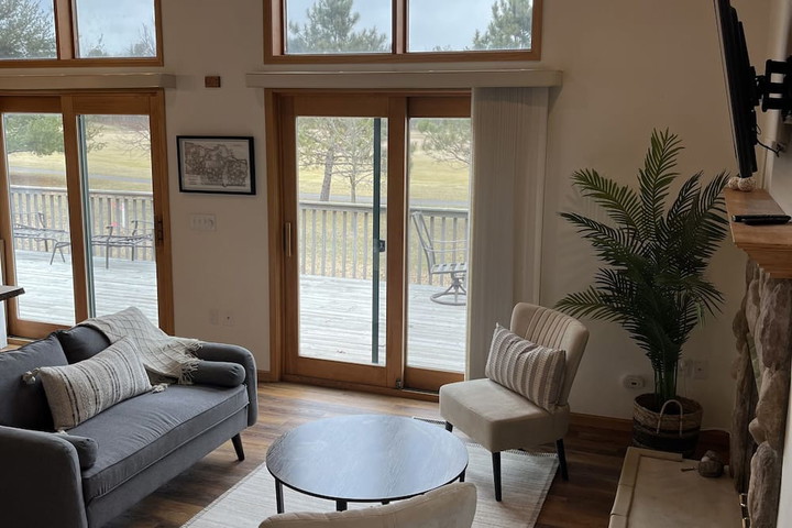 Luxury Chalet On The Pines Golf Course! - Wisconsin