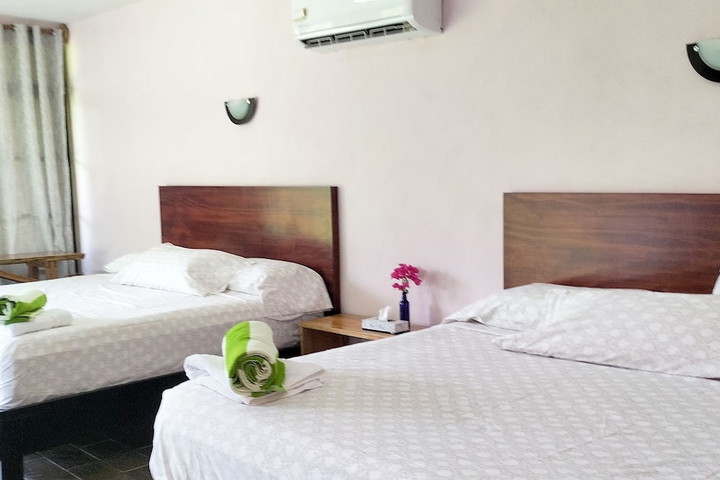 Habitación Privada Tipo Loft A Orilla De La Laguna De Bacalar. - Bacalar