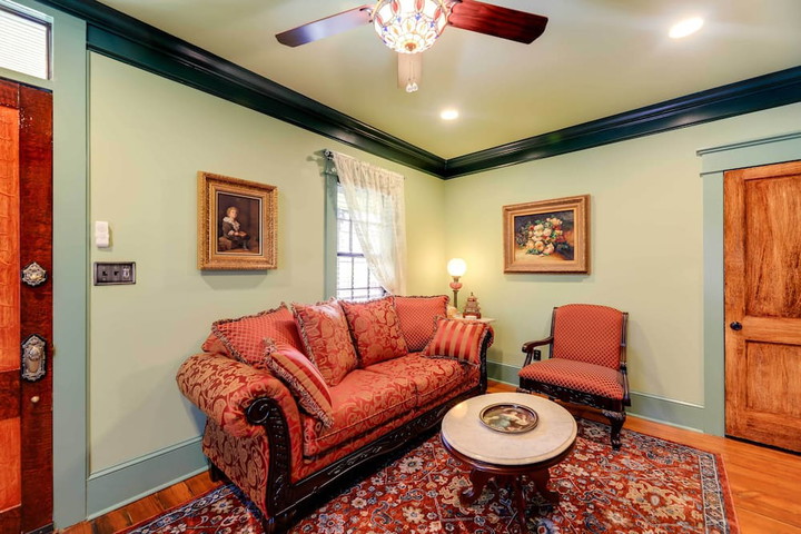 Victorian Vacation Rental Apt In Downtown New Bern - New Bern, NC
