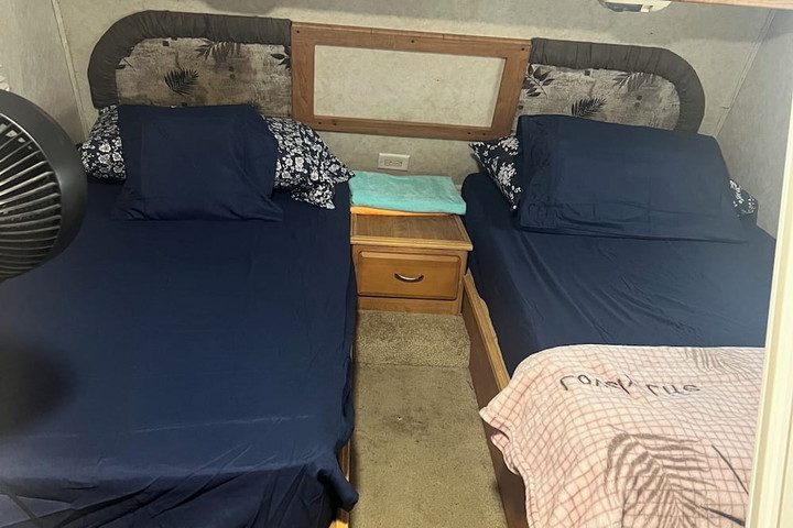 Cozy Mobile Home -