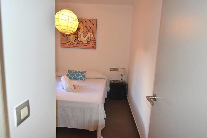 Apartamento En El Centro De Roses, Luminoso Y A Solo 200m De La Playa. Ideal Para 4 Personas. - Roses