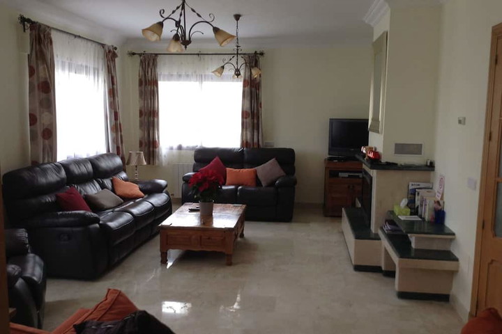 Costa Del Sol. Beautiful Four Bedroom Villa With Stunning Views And Private Pool - Coín