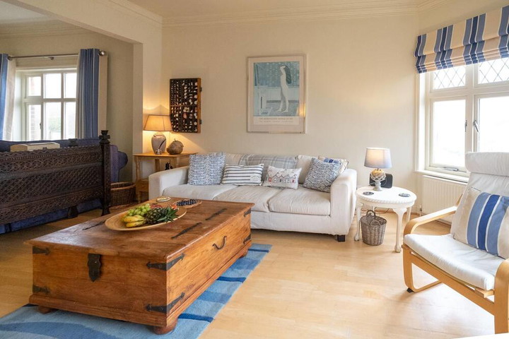 The Old Bakery - Sleeps 6 Guests  In 3 Bedrooms - Aldeburgh