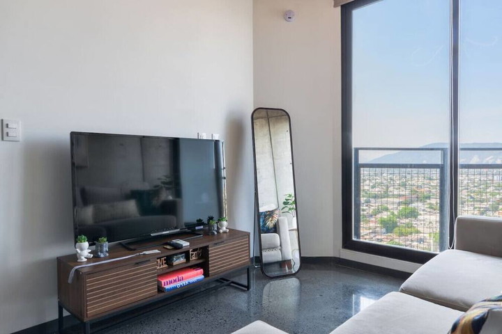 1 Queen Bed & 1 Air Mattress, Wifi, Gym - 4 People - San Pedro Garza García