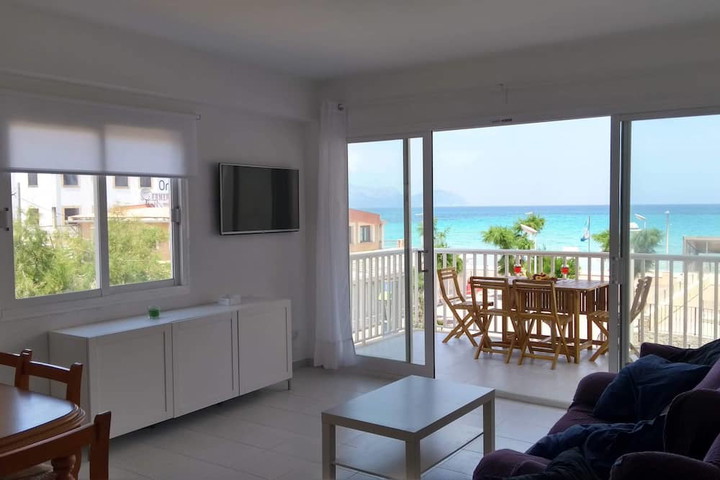Piso Can Picafort Primera Linea. 6 Pers. Wifi. A/c. Terraza Frente Al Mar. 75m2 - Santa Margalida
