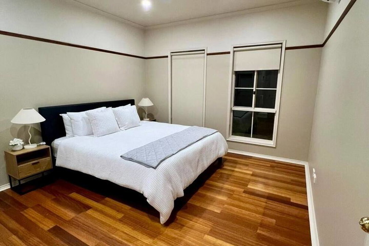 Rustic Farm House Stay- Bendigo W/ Pool And Spa. Pet Friendly! - Bendigo